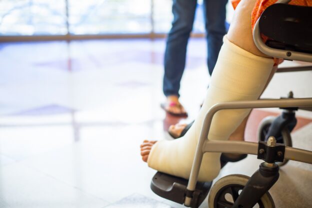 How To Sue For Leg Injury At Work Compensation